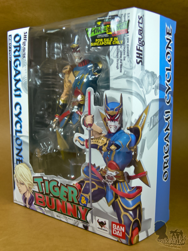 bakAnki: [FiguReview] SHFiguarts Origami Cyclone